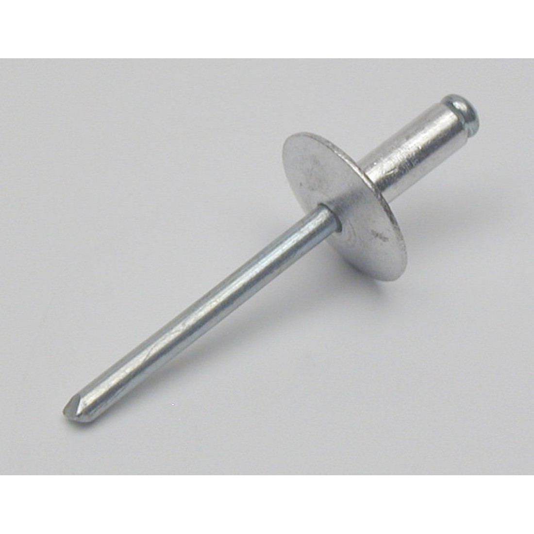 Large Flange Rivet